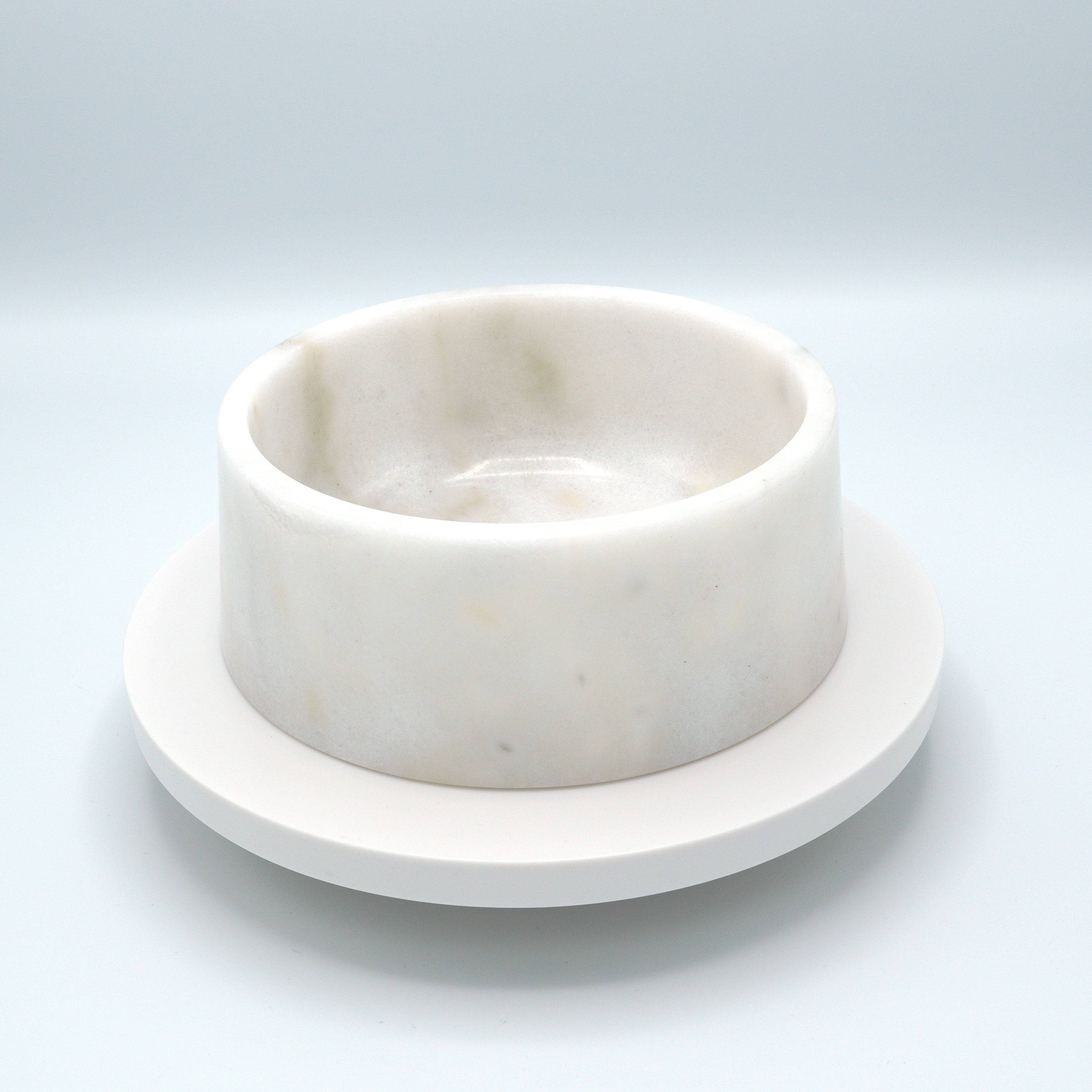 Marble food and drink bowl | White – Studio-Animaux.com